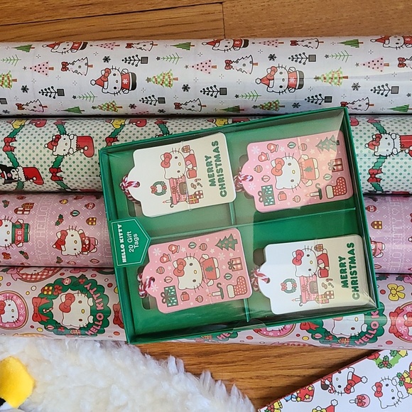 Hello Kitty | Holiday | Hello Kitty Christmas Wrapping Paper Set | Poshmark